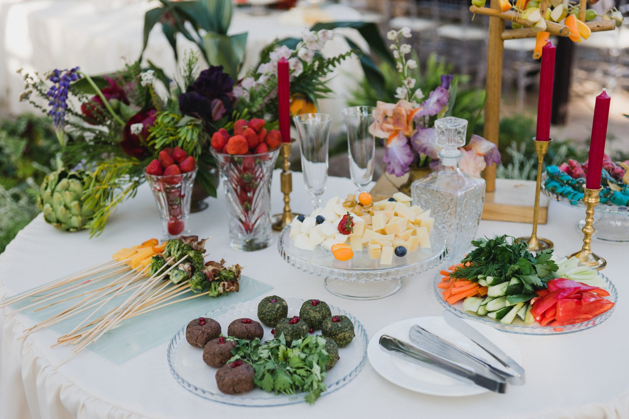Crafting Sustainable Catering for Eco-Friendly Events: A Guide